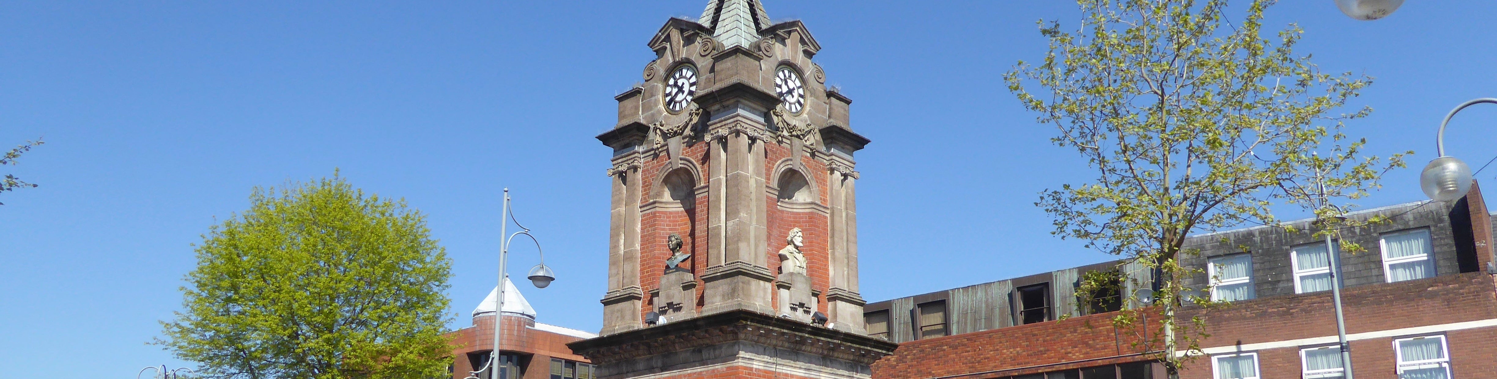 Slough: Plaster Coving, Cornice and Ceiling Roses | Plaster Ceiling Roses