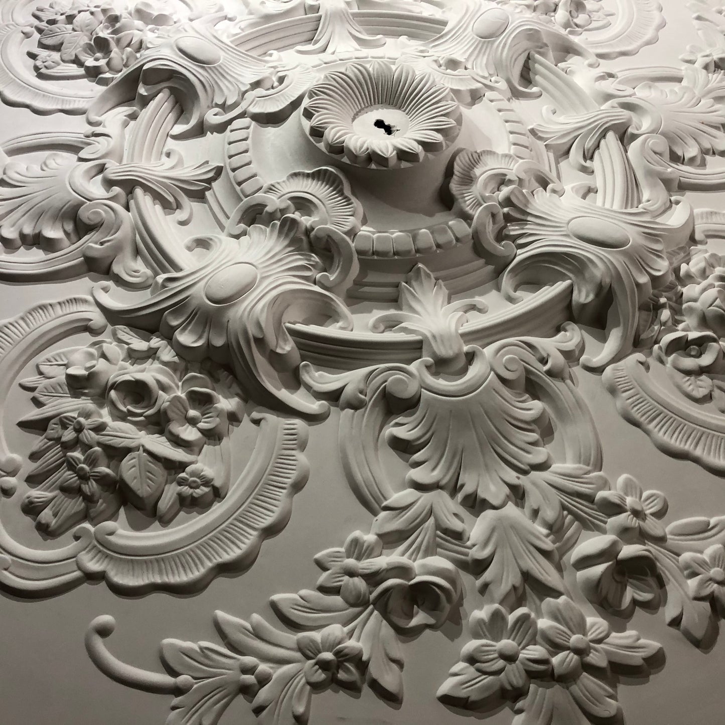 XL Victorian Florcal Plaster Ceiling Rose LPR071 | Plaster Ceiling Roses